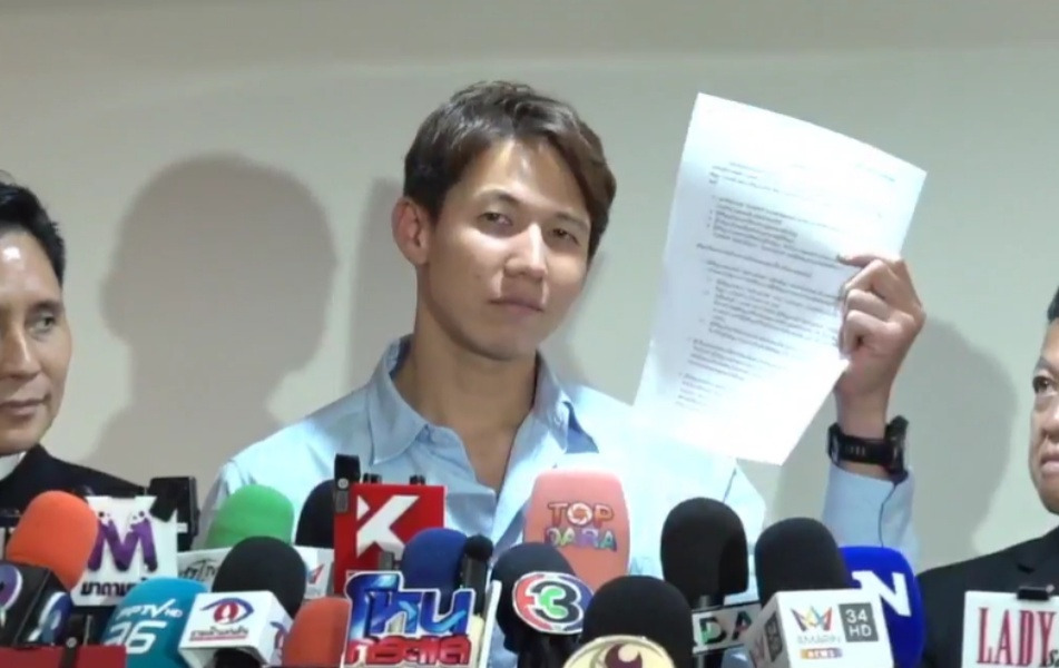 “ทราย สก๊อต” เปิดเอกสารอ้างครอบครัวให้เซ็นสัญญาปิดปาก ปมเรื่องราวในอดีต ...