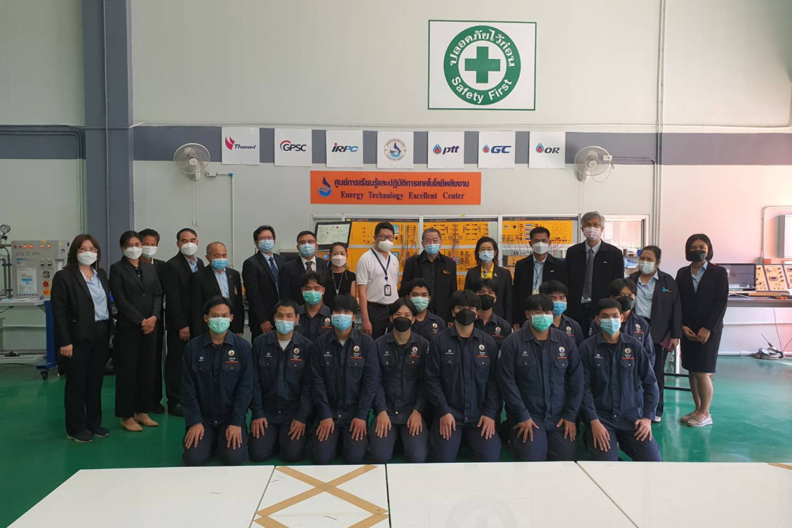 สกพอ. รุกเชื่อมความร่วมมือ วิทยาลัยเทคโนโลยี IRPCT เร่งพัฒนาคน รับการ ...