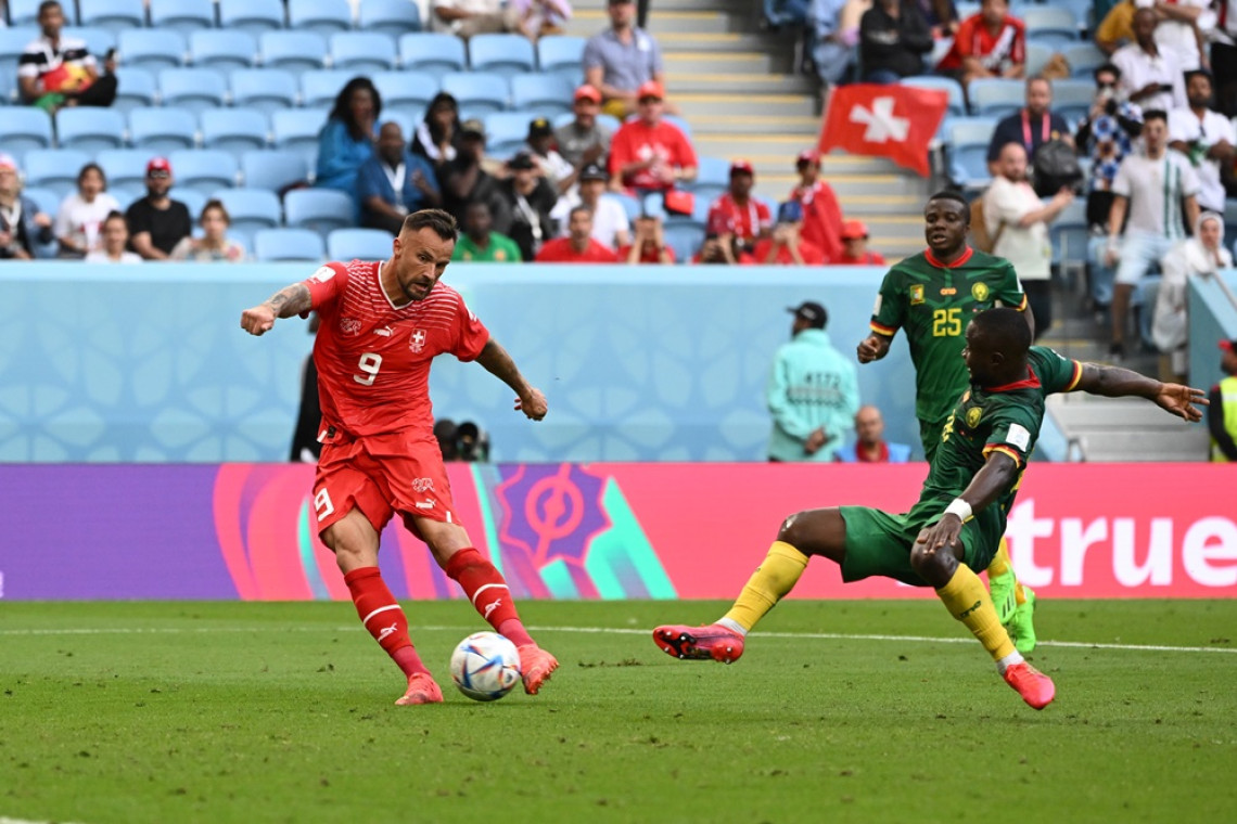 “สวิส” เฉือน “แคเมอรูน” 1-0 ประเดิมเก็บ3แต้มศึกบอลโลก - สยามรัฐ